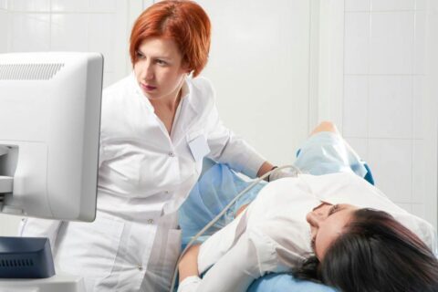 Kyste ovarien : Symptômes, douleur et traitement - Concertation Dépistage